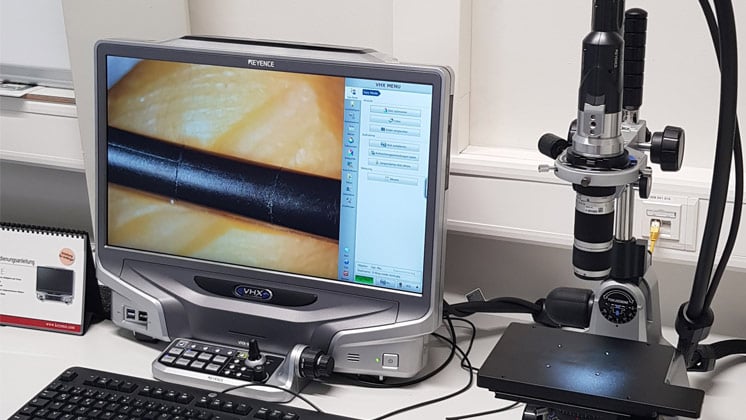 Keyence VHX-950F – Digitalmikroskop | ULMAN Dichtungstechnik GmbH